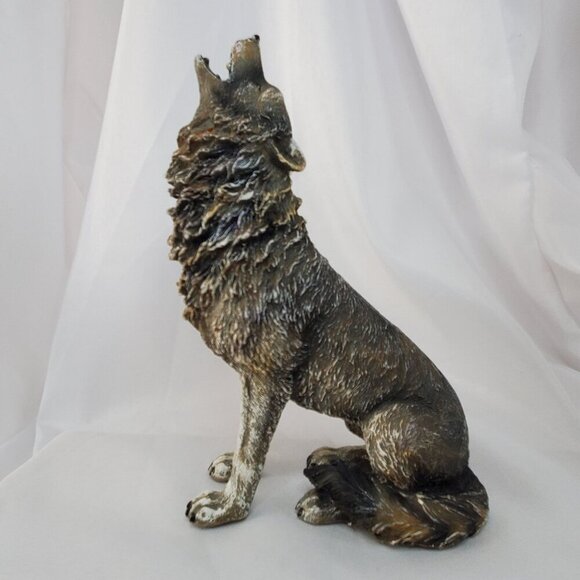 Art | Howling Wolf Figurine Statue 75 Tall Cast Resin Animal Sculpture ...